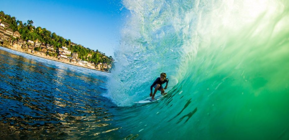 A Day Searching for Waves in Bali with Volcom Pro Surfers – Michael LoRé